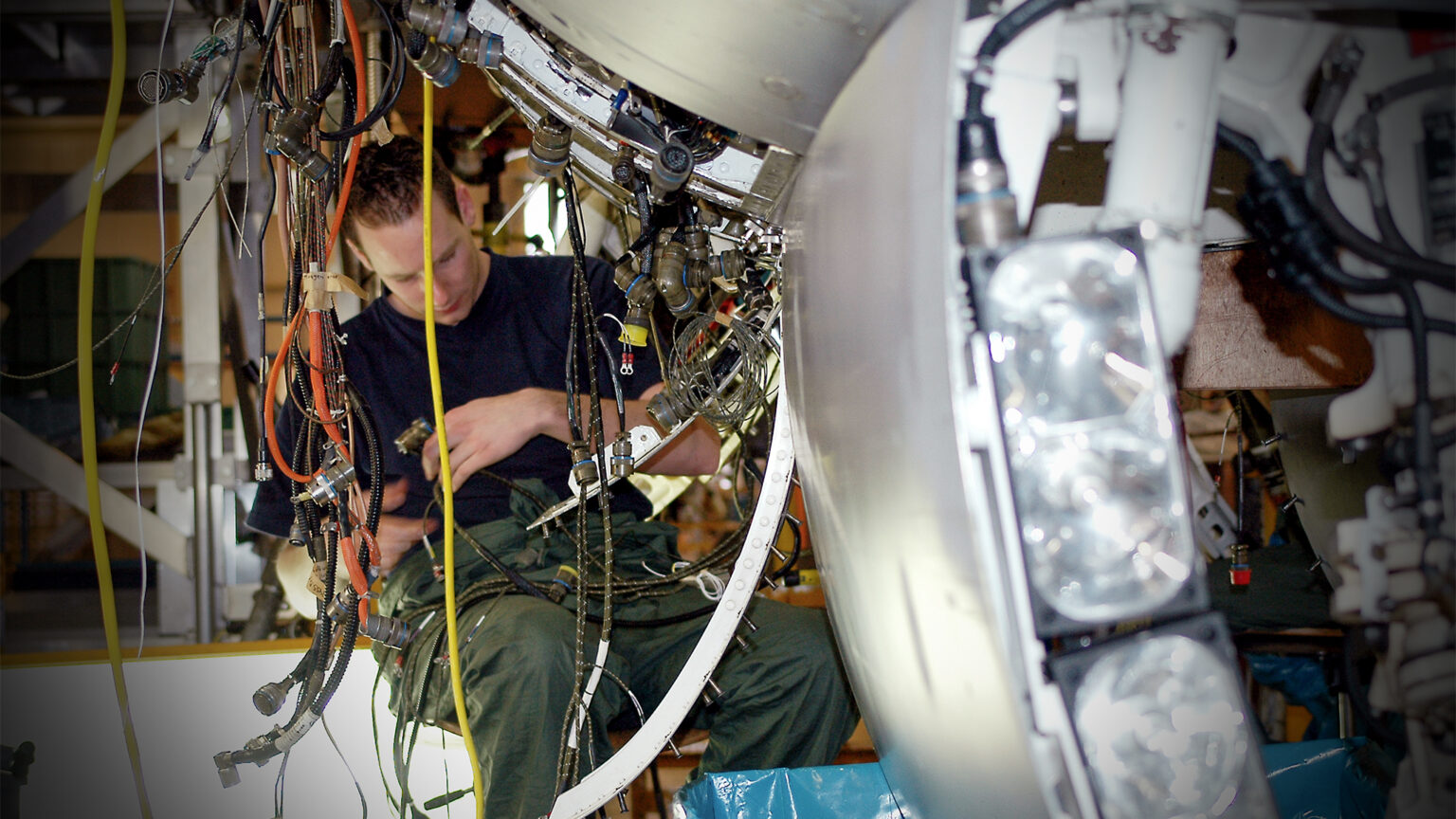 R&D case: Competency-based maintenance training - Nederlands Lucht- en ...