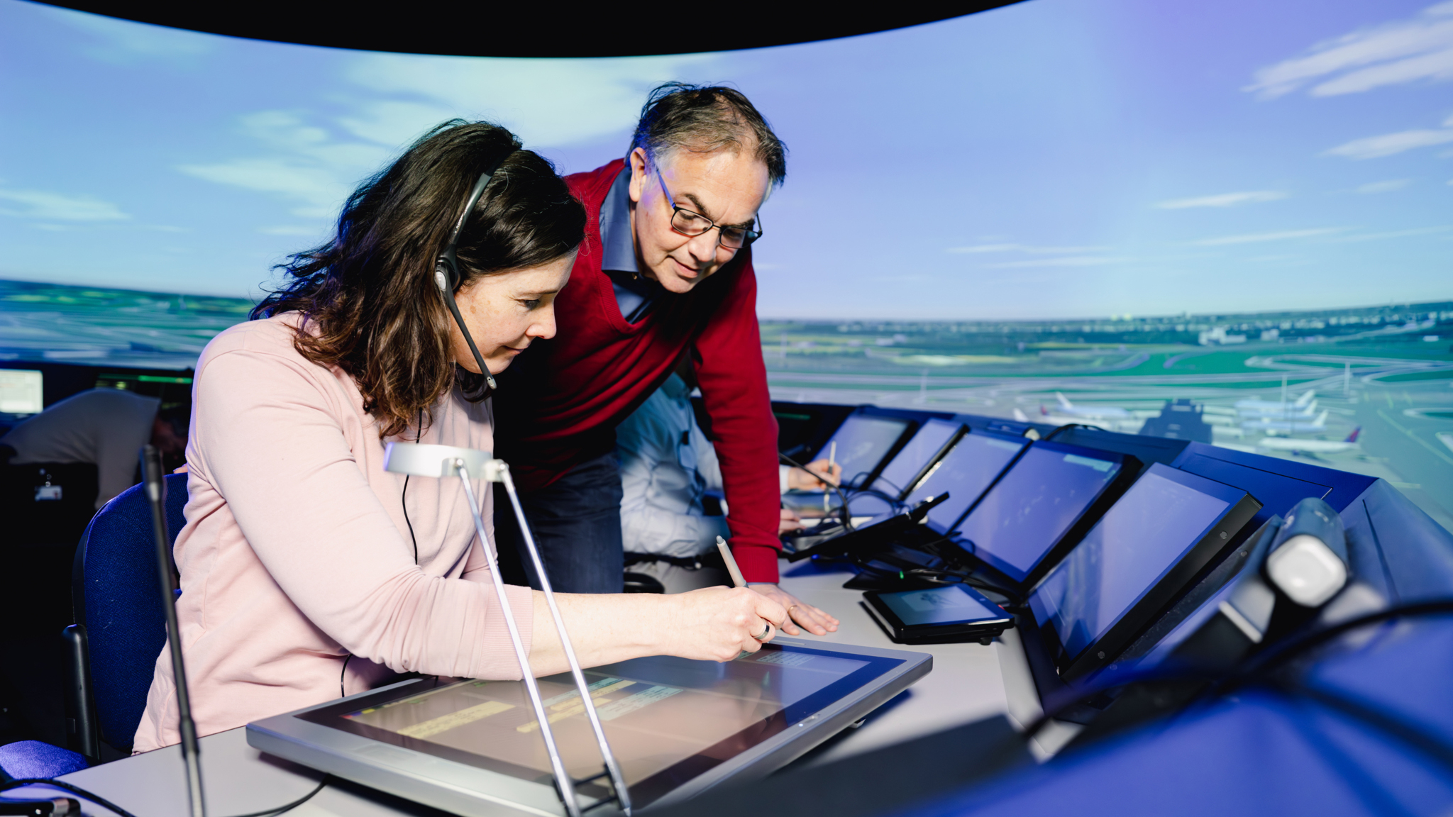 ATM real-time simulator (NARSIM) - Netherlands Aerospace Centre